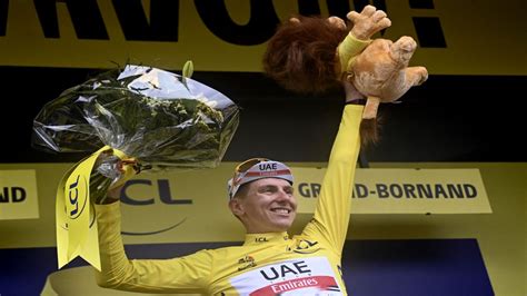 Tadej Pogacar se viste de amarillo como nuevo líder del Tour de Francia