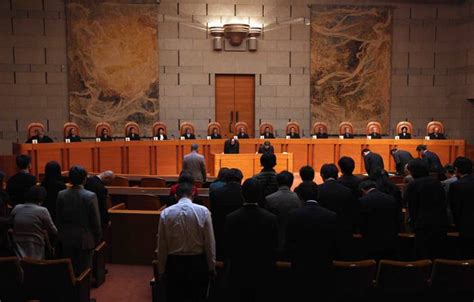 【裁判員制度】辞退率7割に、無断欠席者の増加 裁判員裁判に一体何が？