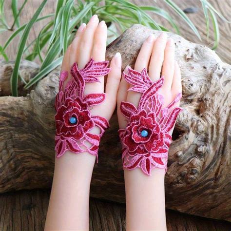 Vintage Embroidered Floral Lace Fingerless Gloves For Women Ethnic