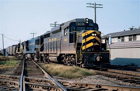 Nickel Plate Diesels Trains And Railroads Of The Past