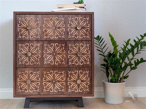 27 Creative Cricut Wood Project Ideas Anikas Diy Life