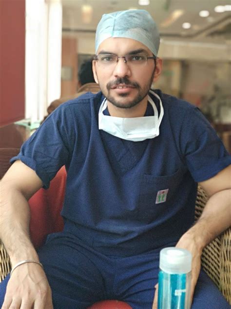 Drashwani Kumar Sachdeva Mch Surgical Oncologist Posts Facebook