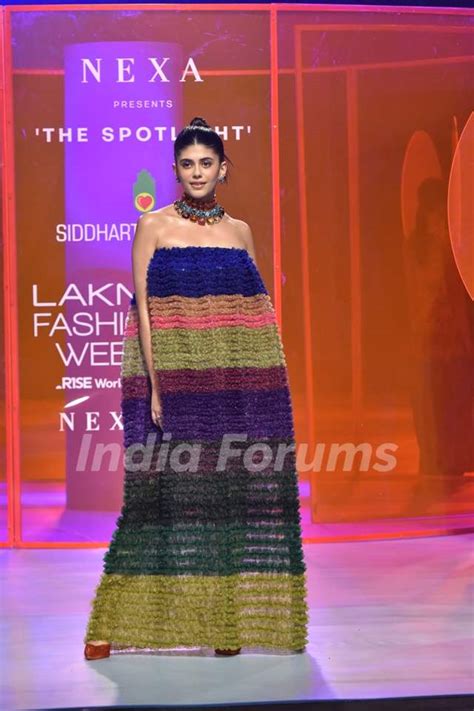 Sanjana Sanghi Walk The Ramp At Lakme Fashion Week 2023 Day 2 Media