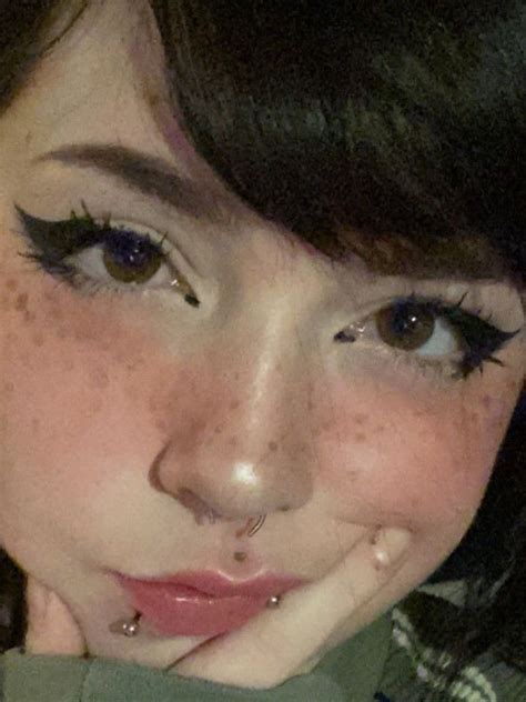 Pin De Sama En Vampjunk Maquillaje De Ojo Grande Maquillaje De Ojos