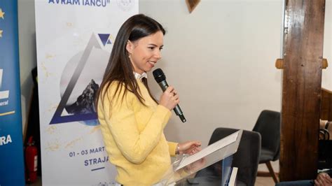 Descoperă Europa în fiecare comunitate inițiativă lansată de tinerii