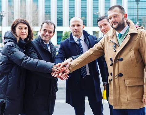 Deputații Forța Dreptei au depus o moțiune împotriva ministrului salvării pensiilor speciale