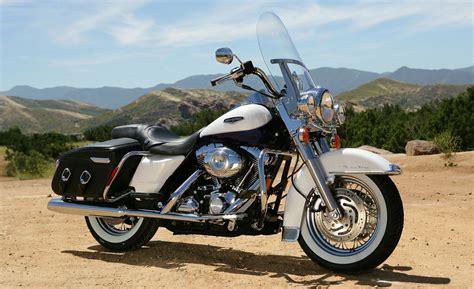 Sunlight Davidson Travel Harley Davidson Outdoors Non Urban Scene