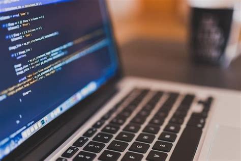 36氪首发｜聚焦aigc for code，「硅心科技aixcoder」完成a 轮融资，加速行业落地 36氪