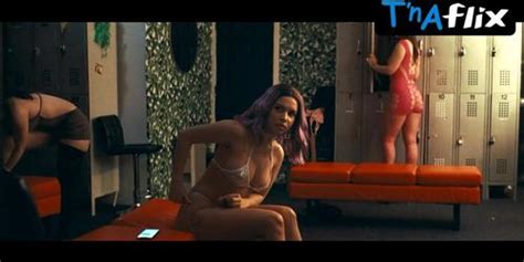 Lindsey Normington Sexy Scene In Anora Tnaflix Com