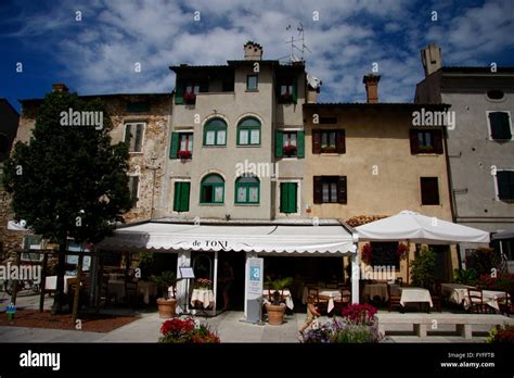 Altstadt, Grado, Italien Stock Photo - Alamy