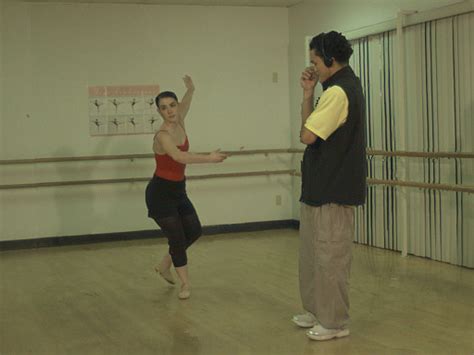 18 Results Of Virtual View Synthesis Download Scientific Diagram