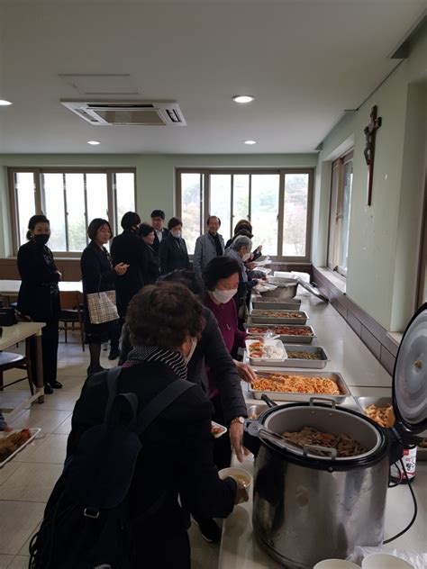 용인 천주교묘원 행사사진 시온밥차 출장밥차 통돼지바베큐 생맥주파티