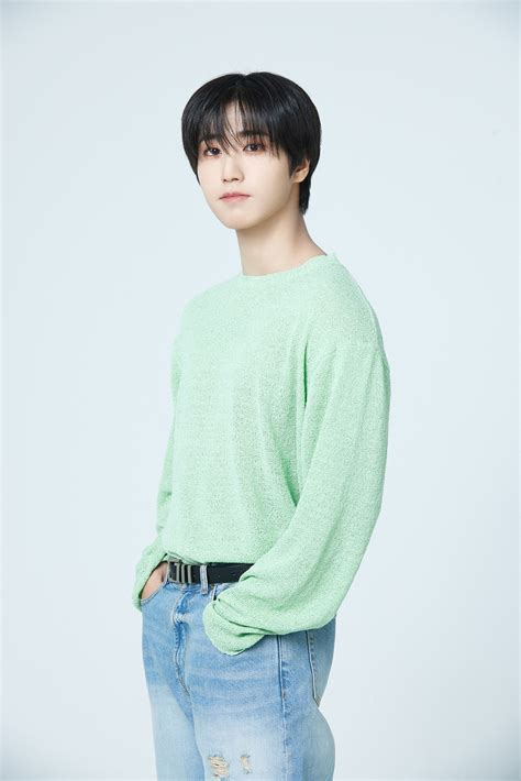 스트레이 키즈 한 생일맞이 1억 원 기부 큰 힘과 용기 되길