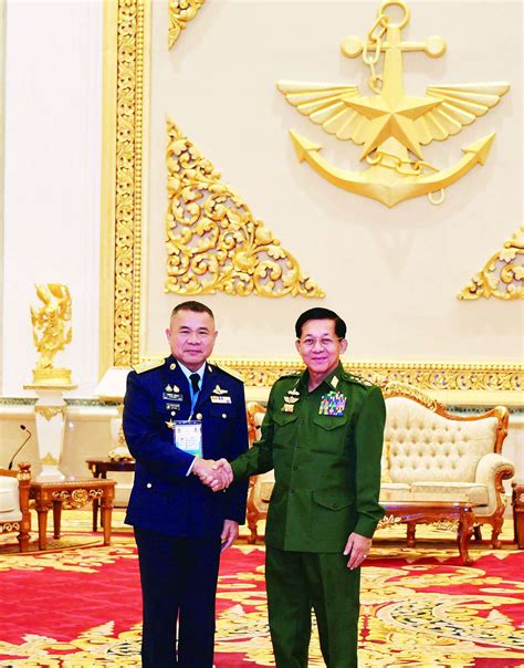 နိုင်ငံတော်စီမံအုပ်ချုပ်ရေးကောင်စီဥက္ကဋ္ဌ တပ်မတော်ကာကွယ်ရေးဦးစီးချုပ