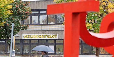 Kreis Hildesheim Zahl Der Corona Infizierten Sinkt