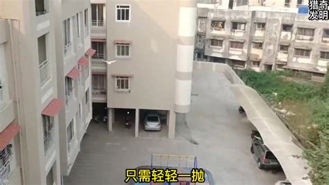 教你折这样的纸飞机它会飞的更远 直播吧