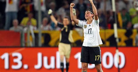Ariane Hingst Verlässt Den Dfb