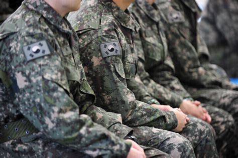 ‘얼차려 군기훈련 쓰러진 훈련병 사망병원후송 이틀 만에