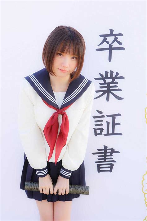 【写真 4 6枚】菊地姫奈：“奇跡の18歳”が「ヤンチャンweb」に グラビア界を席巻 Mantanweb（まんたんウェブ）