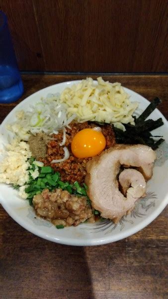 『台湾まぜそばチーズ』ぶたけん。2ndのレビュー ラーメンデータベース