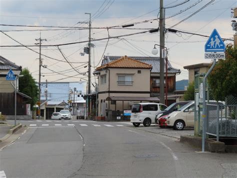 兵庫県の道路標識横断歩道自転車横断帯