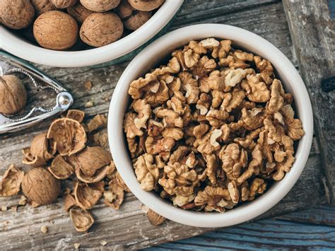 Top 19 Walnut Benefits Akhrot Nutrition Facts And Side Effects