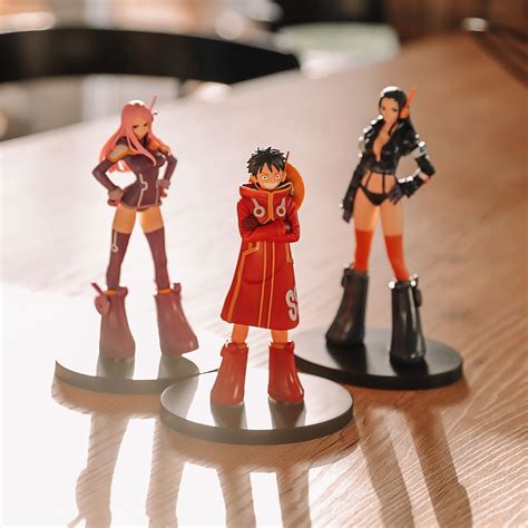 One Piece Nico Robin Egghead Figure Elbenwald