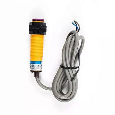 E3f Ds10p2漫反射红外接近开关限位传感器12v24v三线pnp常闭10cm 虎窝淘