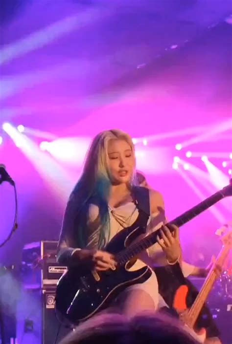 Is She Hot Rprettyasiangirls