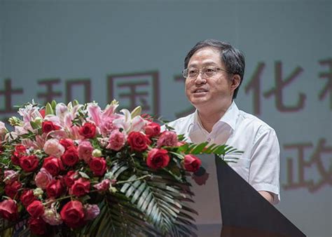 戲曲百戲盛典閉幕式上崑山市長鼓掌致敬80歲成都老戲迷 每日頭條