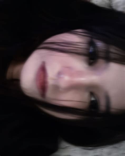 Iris Irsxx • Instagram Photos And Videos