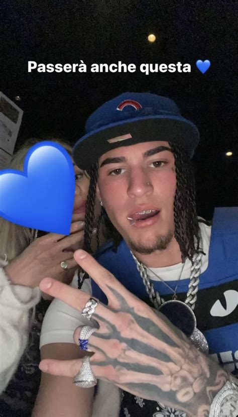 Pin Di Barbara LM Su Rondodasosa Sfondi Blu Coppie Sfondi Carini