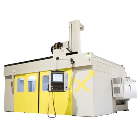 5軸マシニングセンタ T Multiax International Cnc Srl 旋回スピンドル 門移動型 非鉄金属用