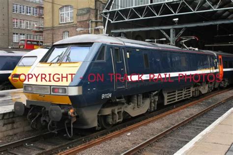 Uk Railway Photograph Of Class 91 91124 Rm91 139 £170 Picclick Uk