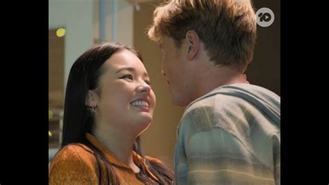 9001 3 💋 💋 Sadie And Byron Share Their First Kiss Youtube