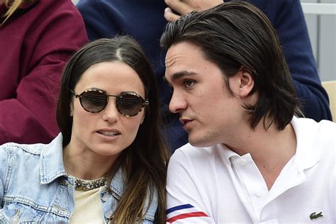Photo Capucine Anav Et Alain Fabien Delon Dans Les Tribunes Lors Des