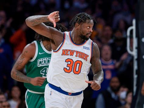 Watch Knicks Fans STOMP AND TEAR Julius Randle S Poster After Playoff Elimination
