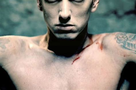 Eminem | News | Tüftelt Eminem an einer X-Mas-Überraschung?