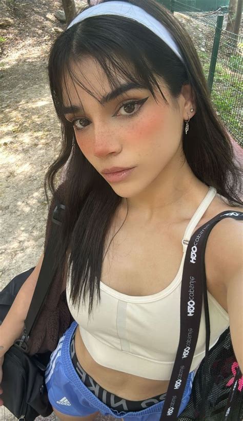 Pin De Chema En Alana En 2024 Famosas Guapas Mujeres Guapas Cosplay