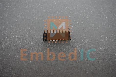 PIC F I P Microchip Bit MCU EmbedIc