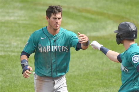 Mariners Dylan Moore Could Be Special If He Could Figure Out How To Hit