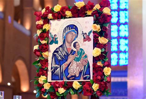 Consagre Sua Família à Nossa Senhora Do Perpétuo Socorro