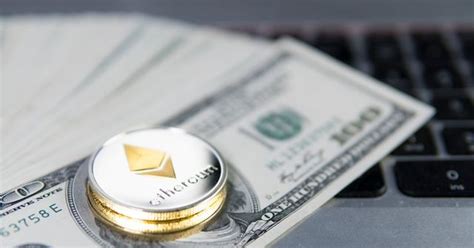 유니스왑 창업자 이더리움 가격은 낙관적 소수 점유 문제 해결은 비관적번스타인 상하이 업그레이드 주목