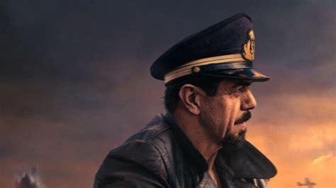 Comandante Trailer E Poster Del Film Con Pierfrancesco Favino