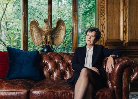 Where Are Women In Fbis Top Ranks The New York Times