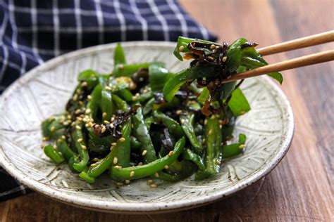 この味付けはご飯が進みそう火を使わずに作れちゃう「ピーマン」レシピ 話題の画像プラス