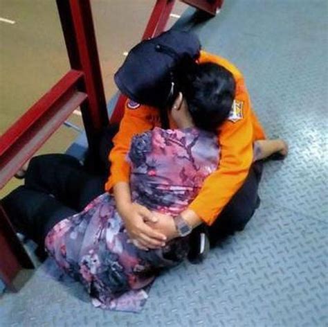 Saat Dua Percobaan Bunuh Diri Dalam Semalam Di Surabaya Dipicu Depresi