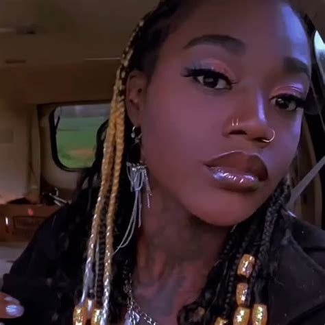 De Cole Xx De Cole Threads Say More