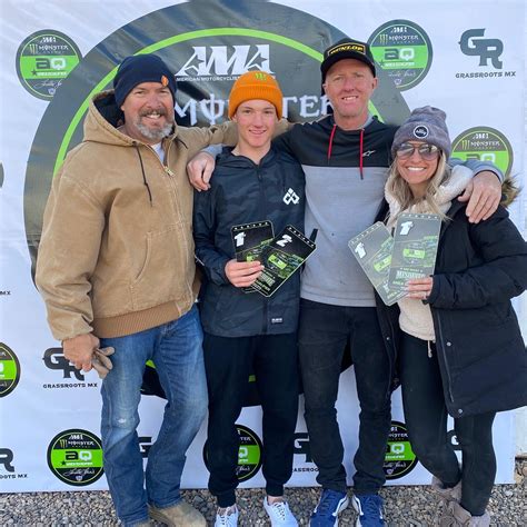 Show 273 Loretta Lynn Amateur National Area Qualifier Special