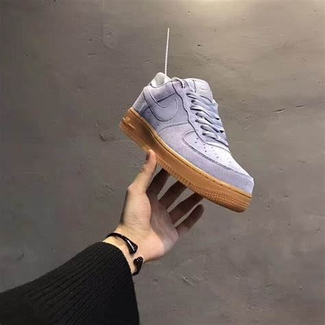 Nike Air Force Suede Mid